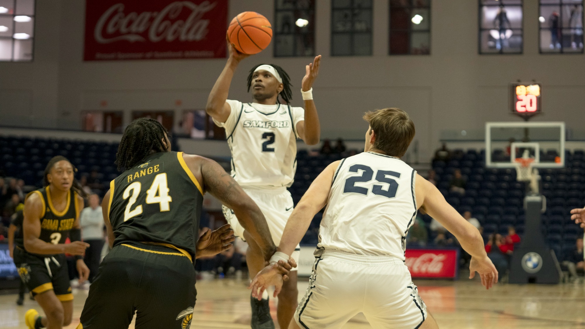 Bulldogs Grab 99-67 Win Over Hornets - Samford University Athletics