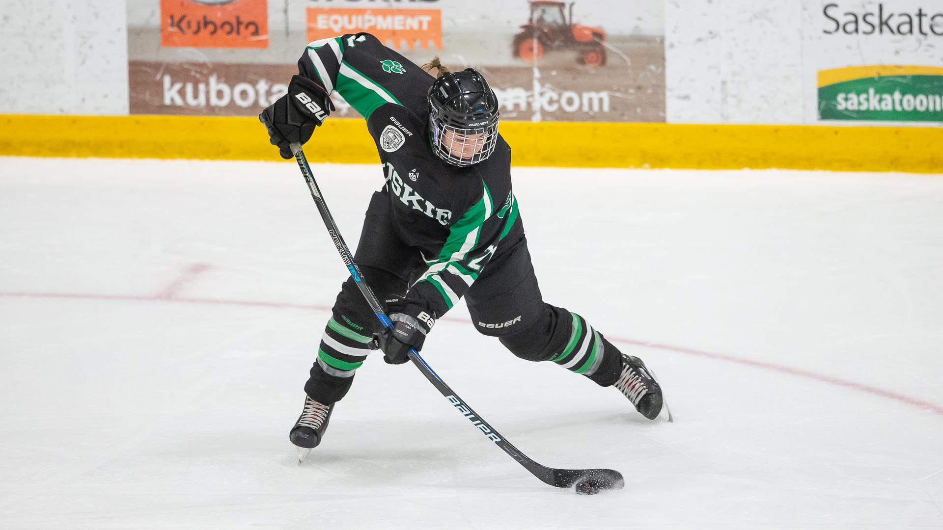 Emma Nutter - Women's Hockey - Huskie Athletics