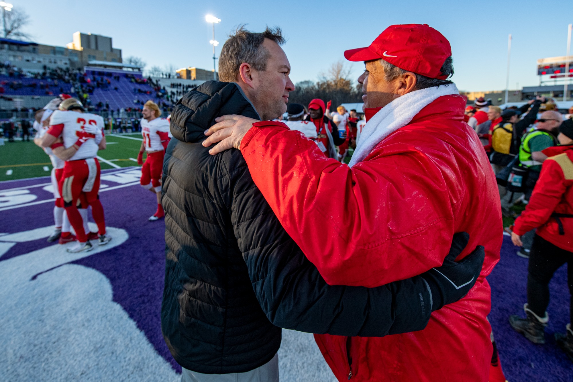 FB: Rouge et Or defeat Huskies to win Vanier Cup - Huskie Athletics