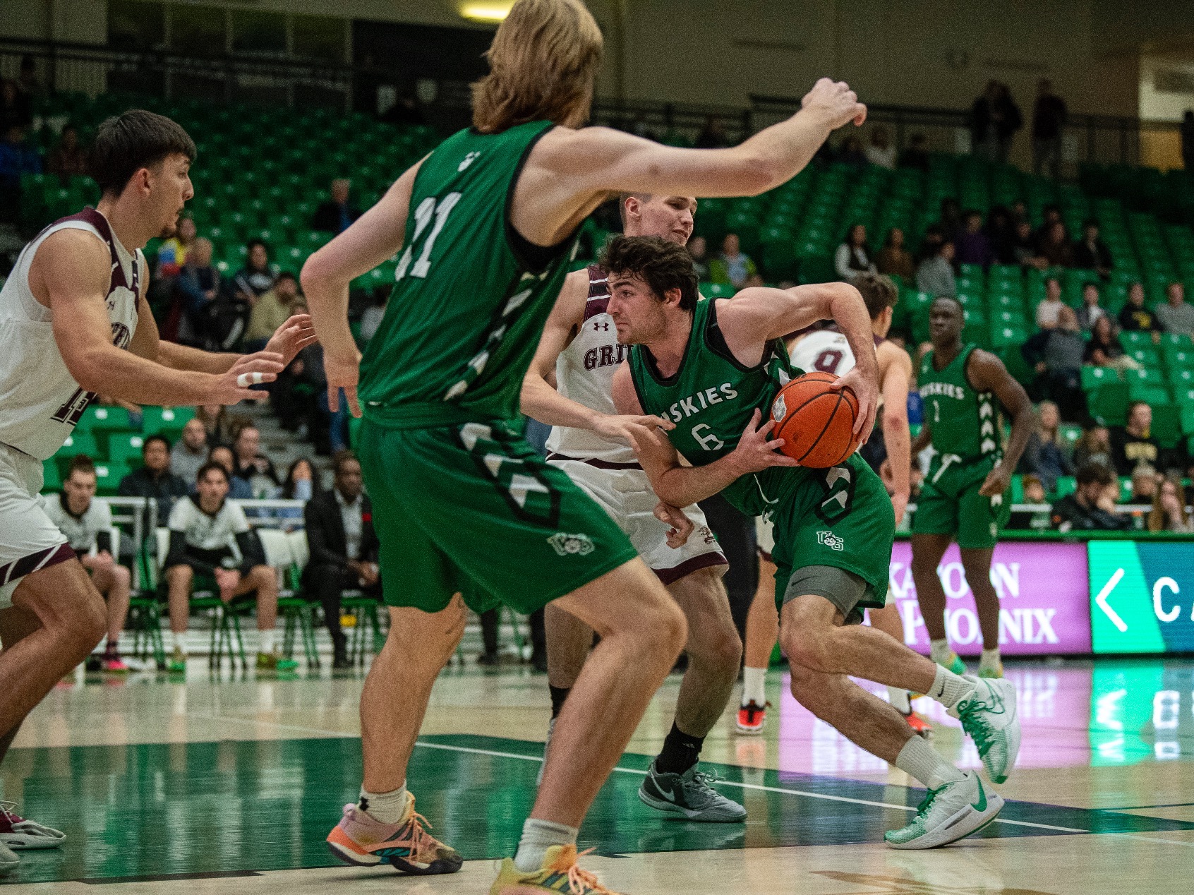 Alexander Dewar - Men's Basketball - Huskie Athletics