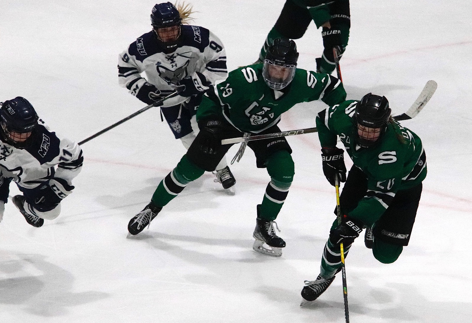 Mallory Dyer - Women's Hockey - Huskie Athletics