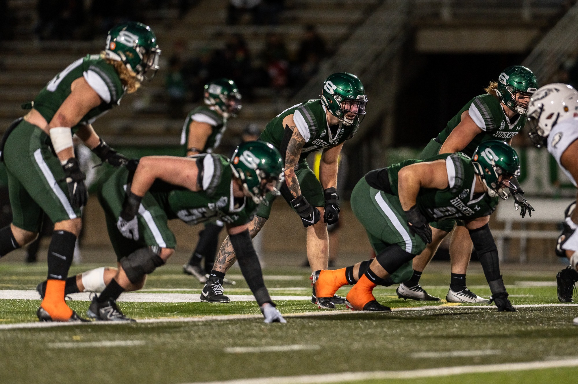 Nick Wiebe - Football - Huskie Athletics