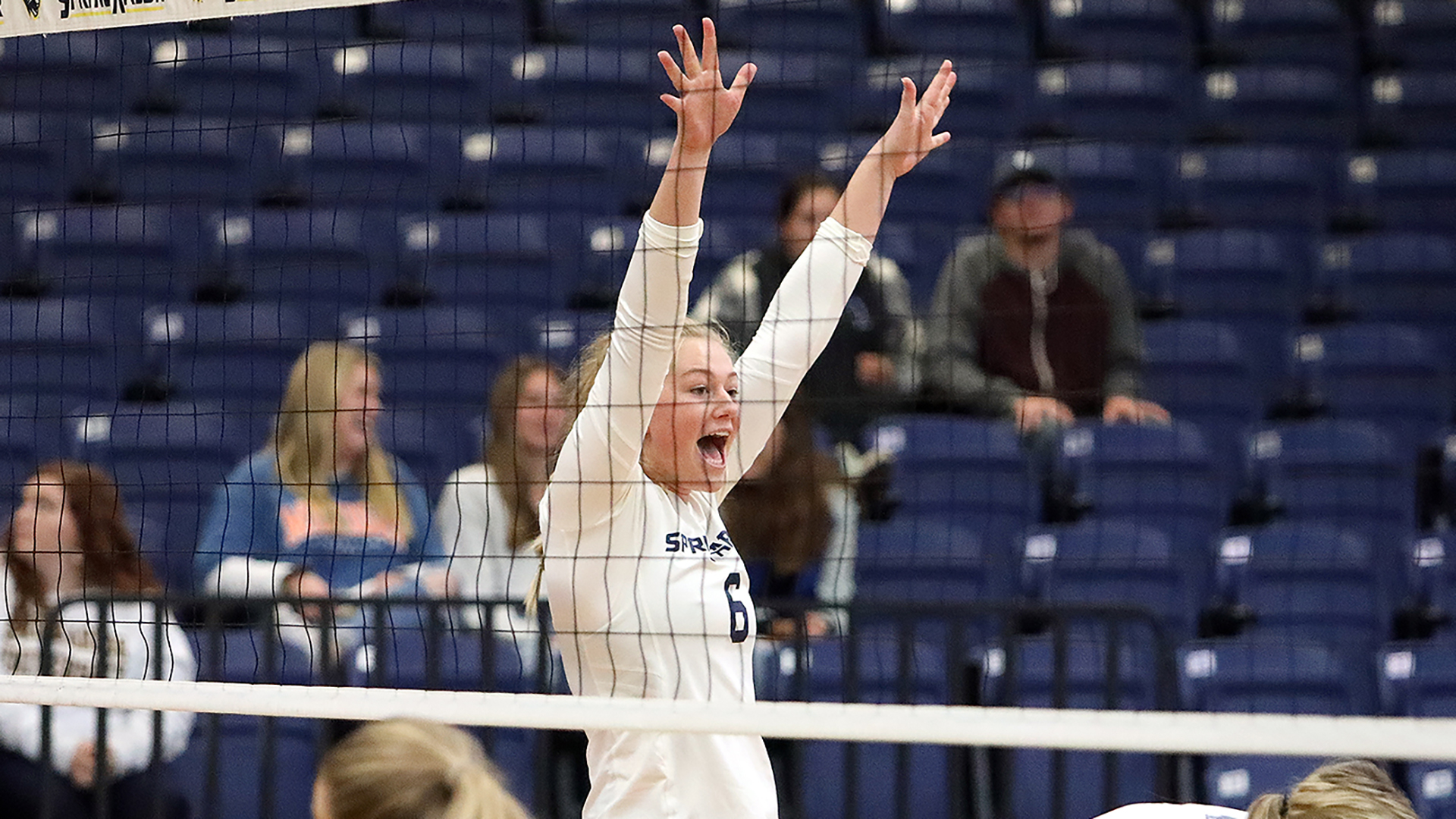 Volleyball wins pair to open season - Spring Arbor University