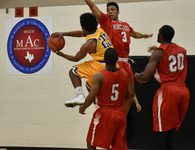 Jaron Davis - Men's Basketball - Southern Arkansas University Athletics