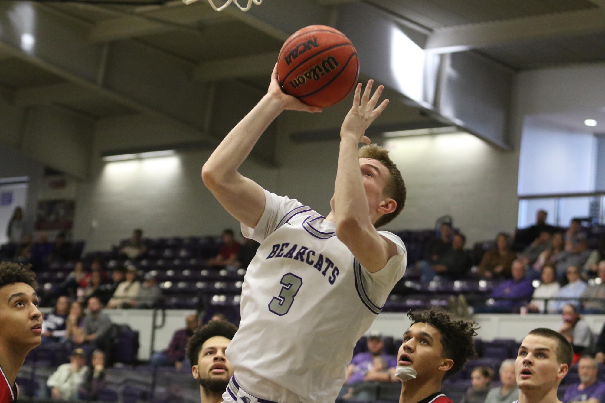 Quinn Nelson - 2022 - Men's Basketball - Southwest Baptist University ...