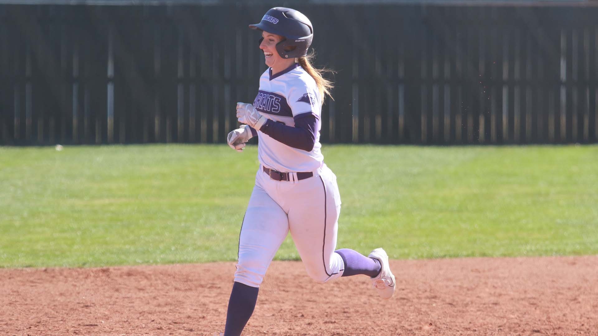 Softball Sweeps Hawks for First Time in Program History - Southwest ...