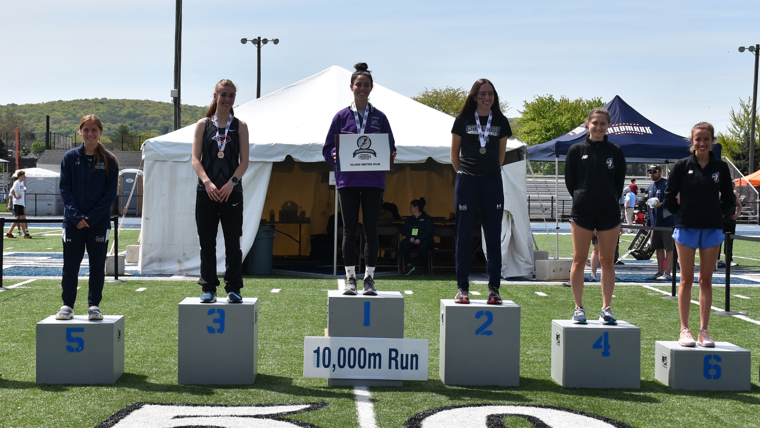 Hoffmann Wins Gold in 5K as Women's Track & Field Places Fourth at ...