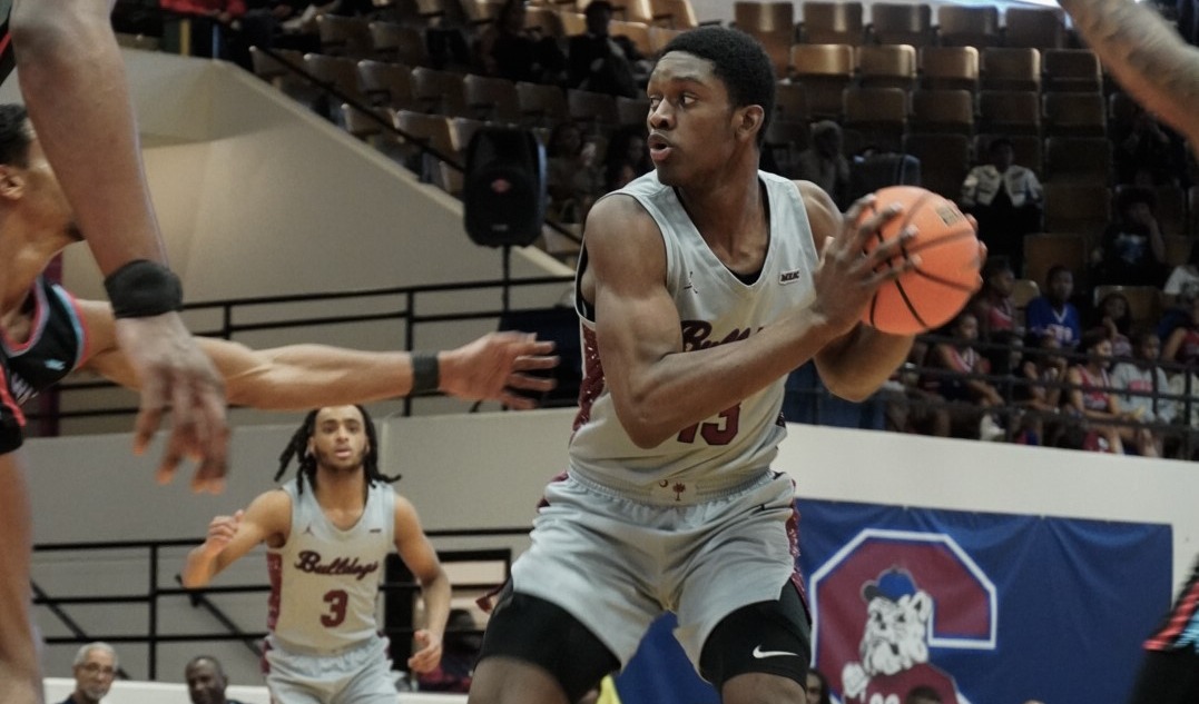 Bulldogs Secure Season Sweep Over Hawks - South Carolina State ...