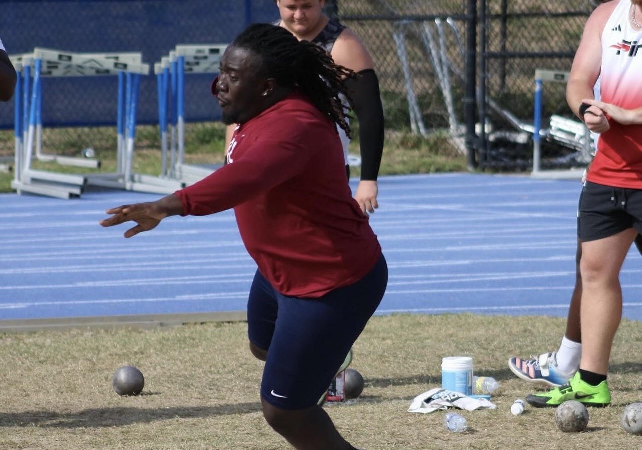 TRACK TEAMS CONTINUE STRONG START TO OUTDOOR SEASON; SET ANOTHER RECORD ...