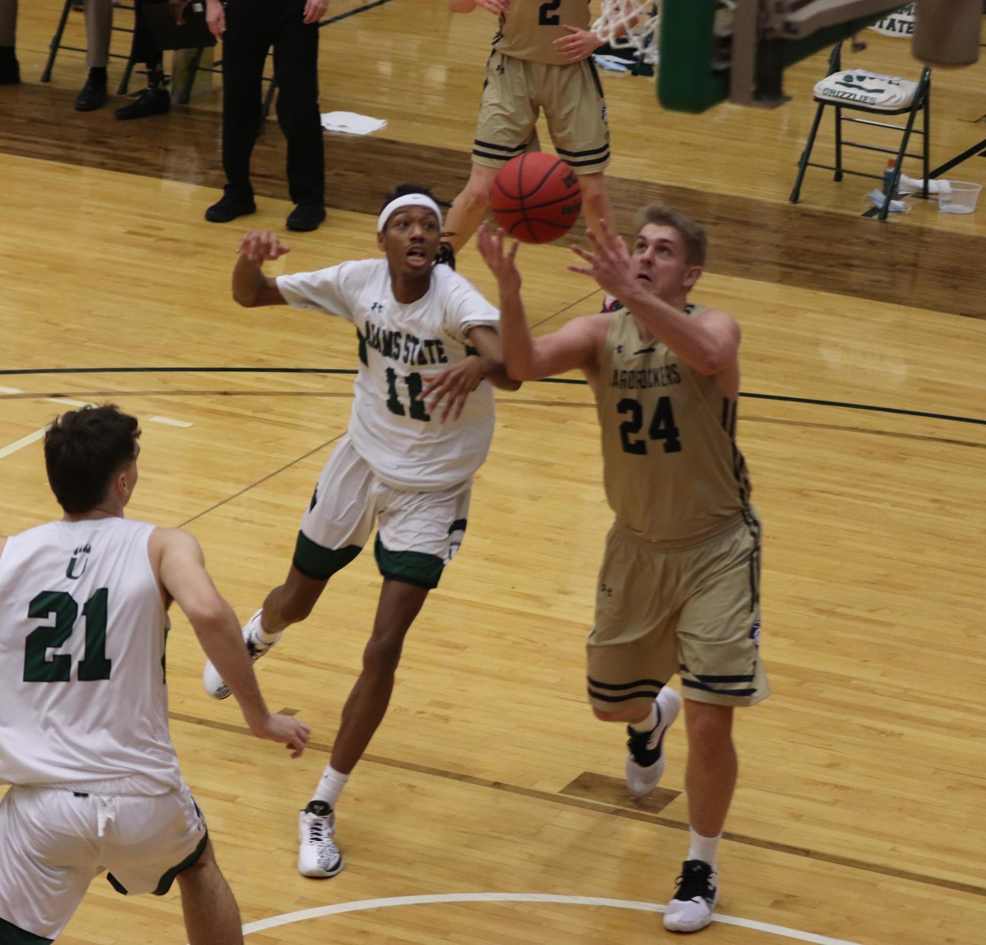 Kolten Mortensen - Men's Basketball - South Dakota Mines
