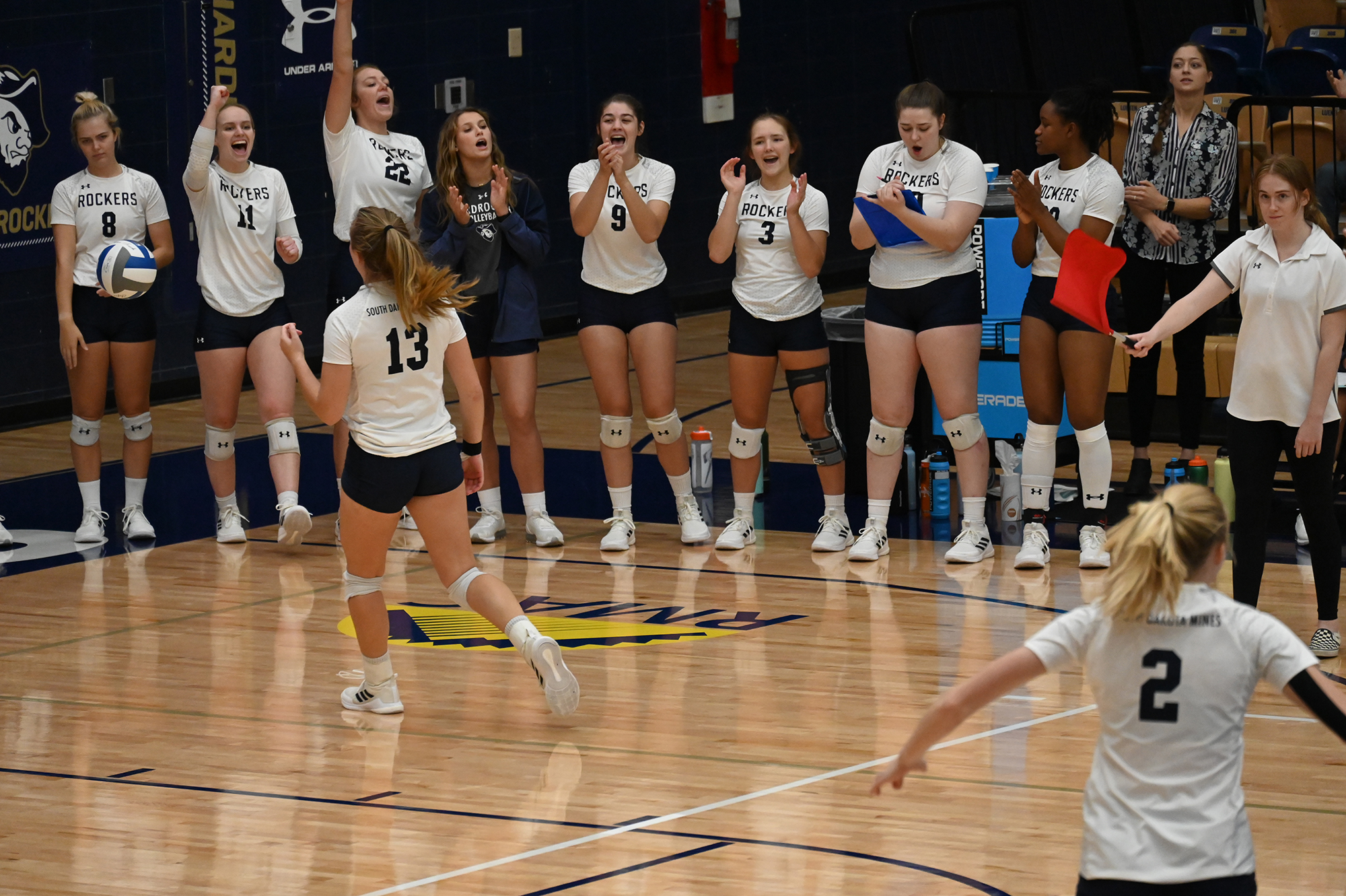 Hardrocker Volleyball Get Back to Winning Ways - South Dakota Mines