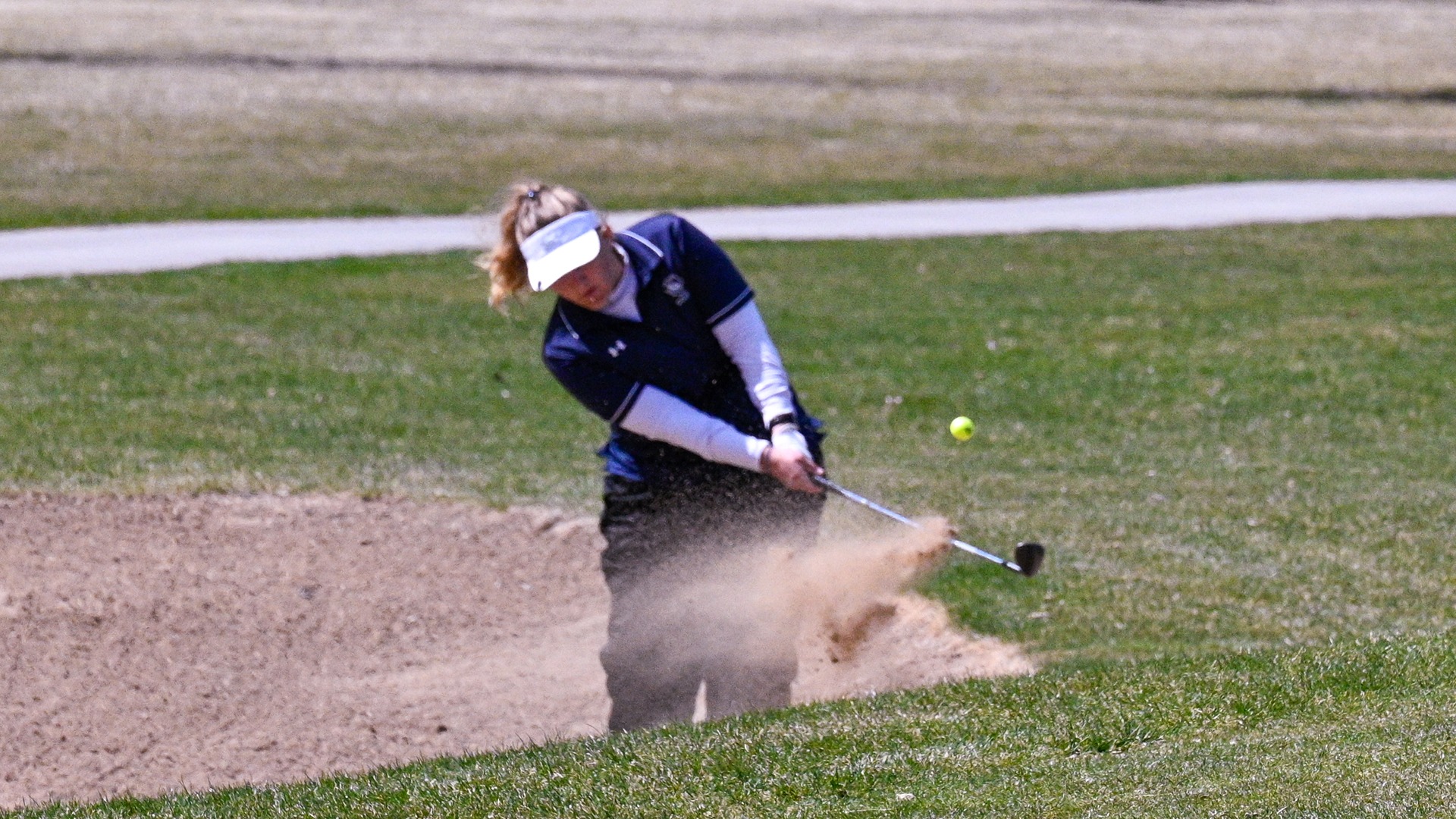 Rianna Garland Sets School Record, Leads Women to Strong Round 1 ...