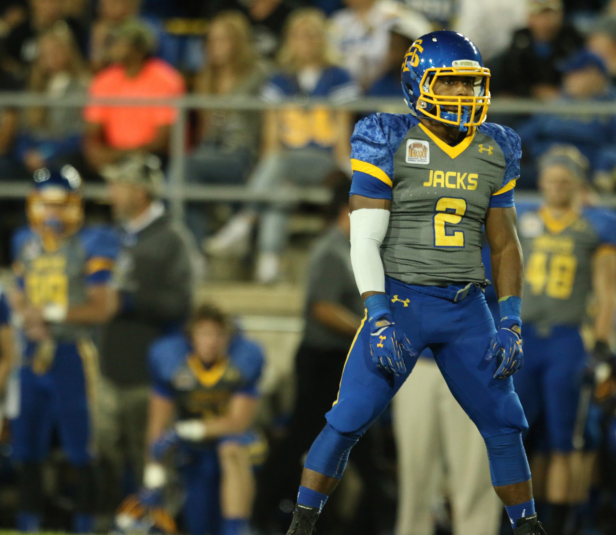 Isaac Rodriguez - 2015 - Football - South Dakota State University Athletics