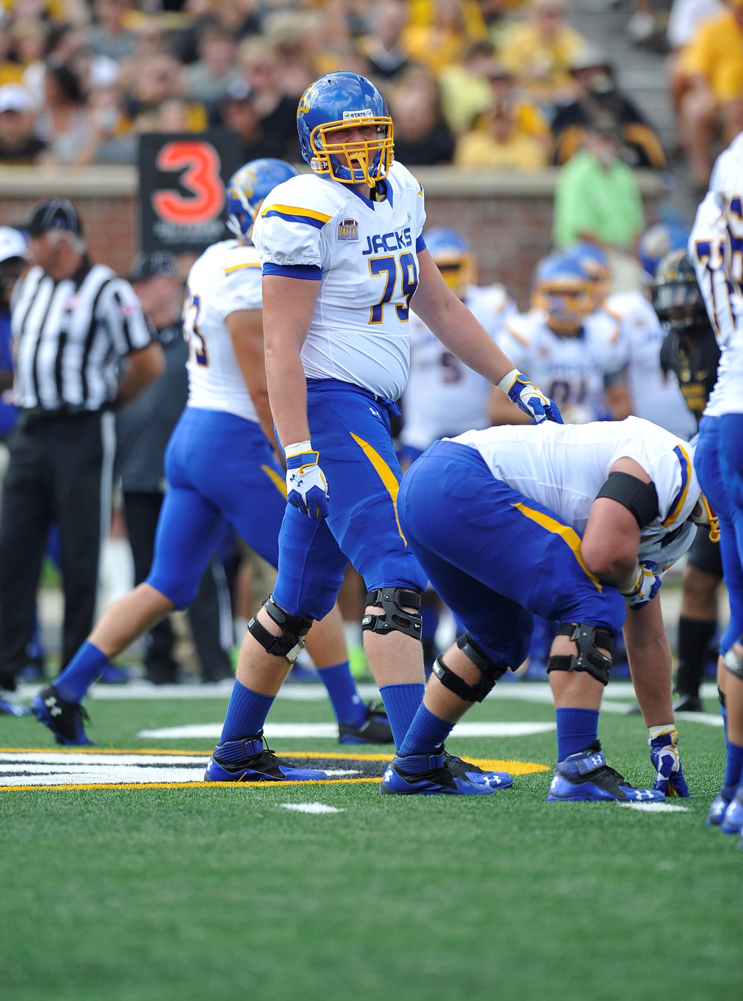 Nick Carr - 2016 - Football - South Dakota State University Athletics