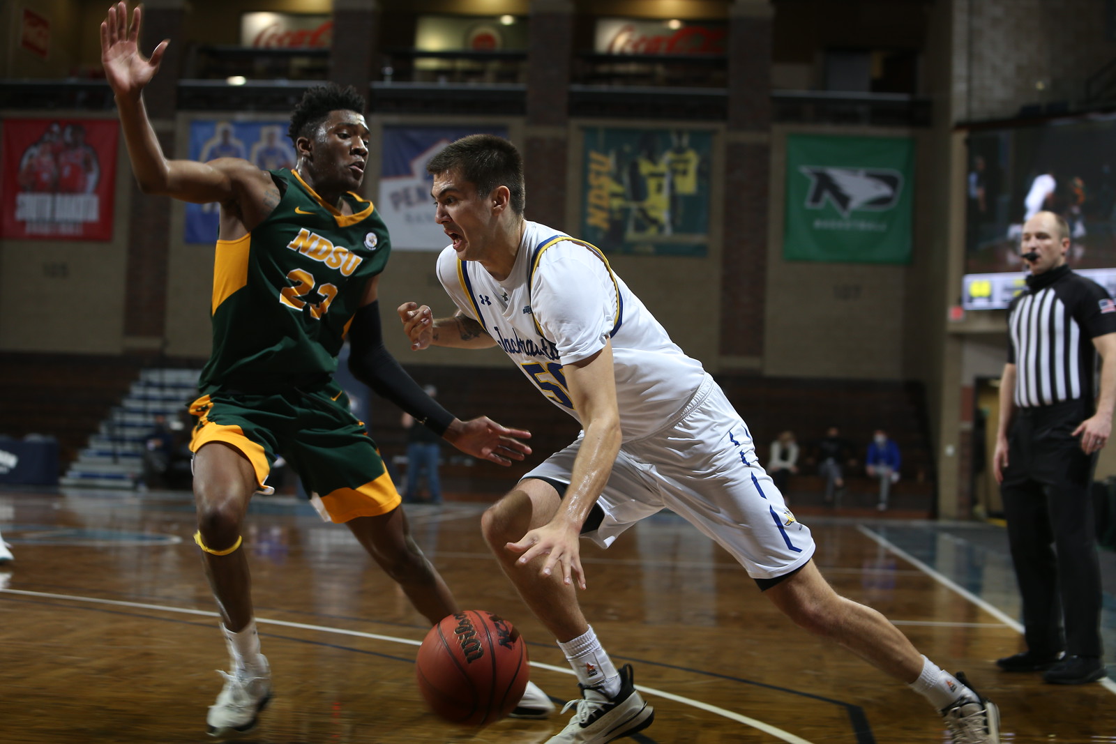 David Wingett - 2021-22 - Men's Basketball - South Dakota State ...