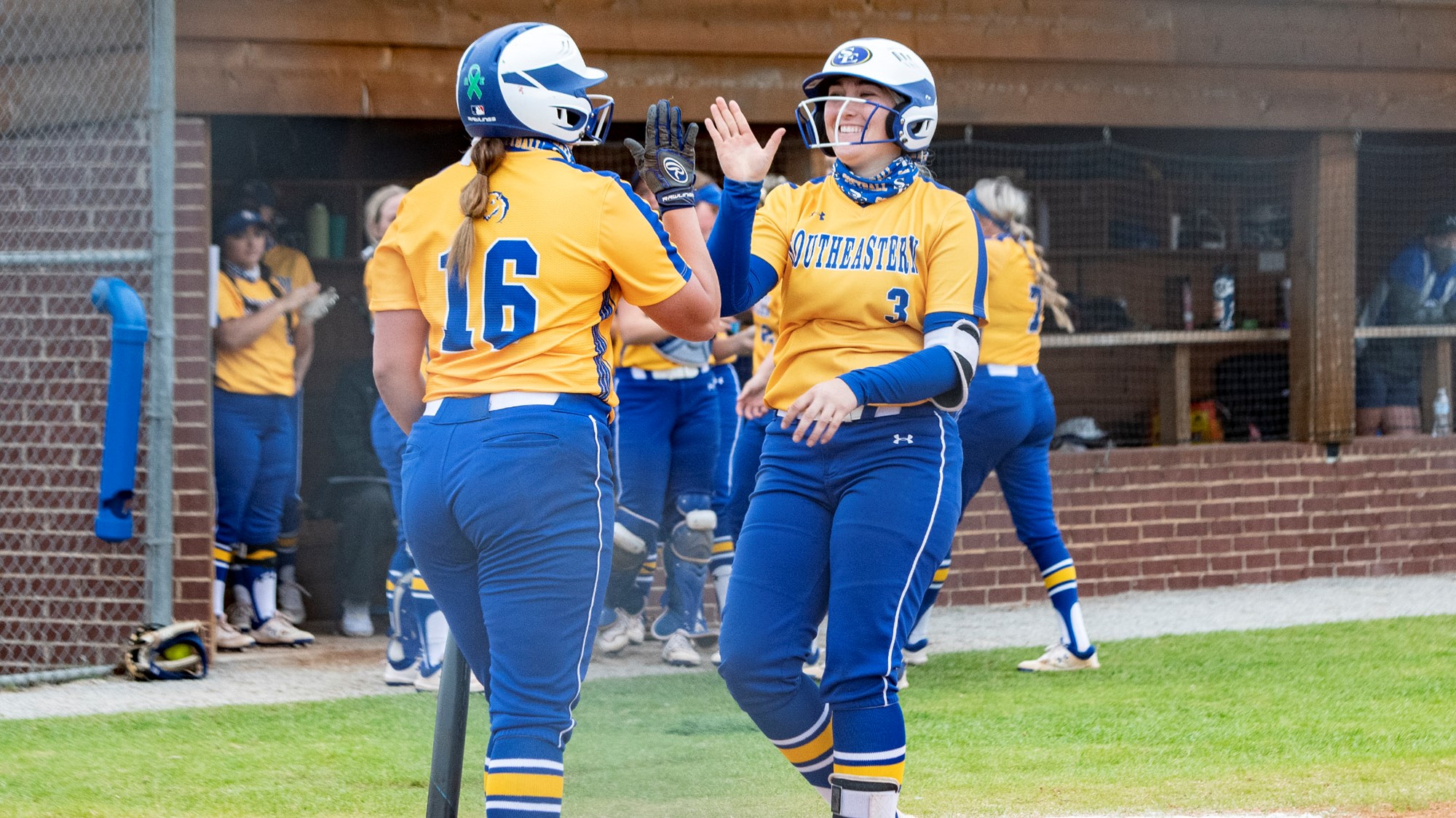 Softball Splits Twinbill at SWOSU - Southeastern Oklahoma State ...