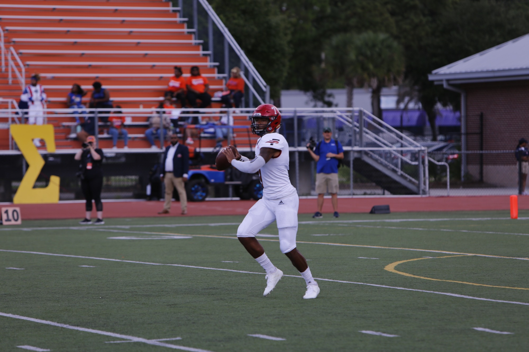 Viechec and Wiggins Earn SUN Honors for Victory over Savannah State ...