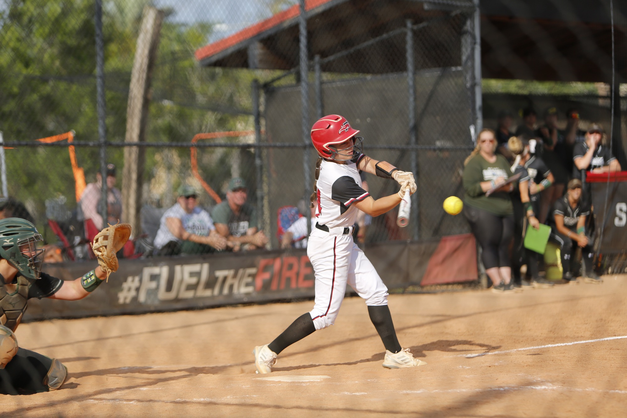 Softball Boosts Win Streak with Win over Eagles - Southeastern ...