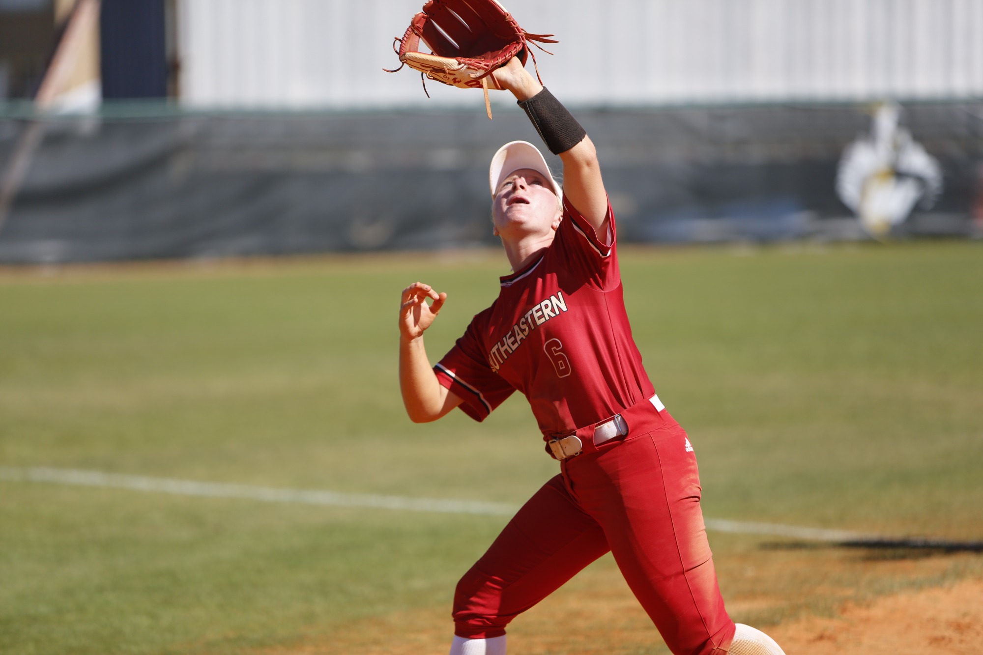 Softball Drops Series to No. 22 Mariners - Southeastern University ...