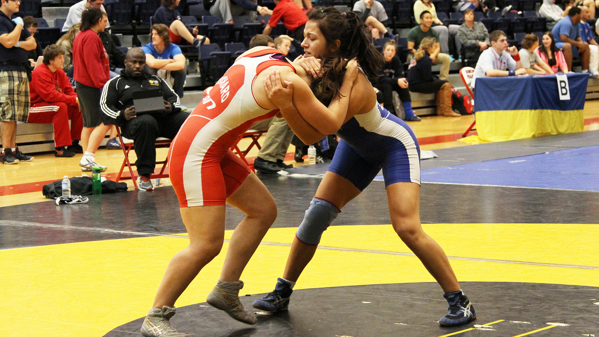 Justina Di Stasio - 2013-14 - Wrestling - W - Simon Fraser University ...