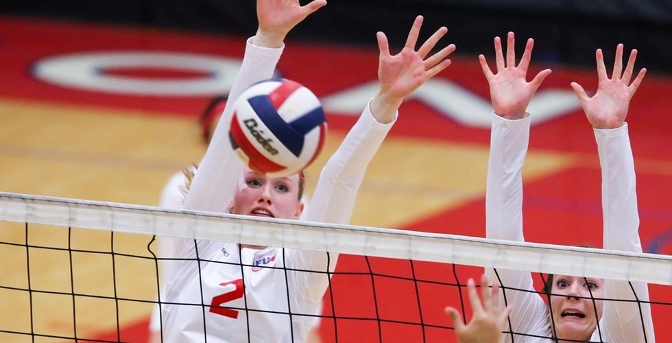 Madeline Hait - 2014 - Volleyball - Simon Fraser University Athletics