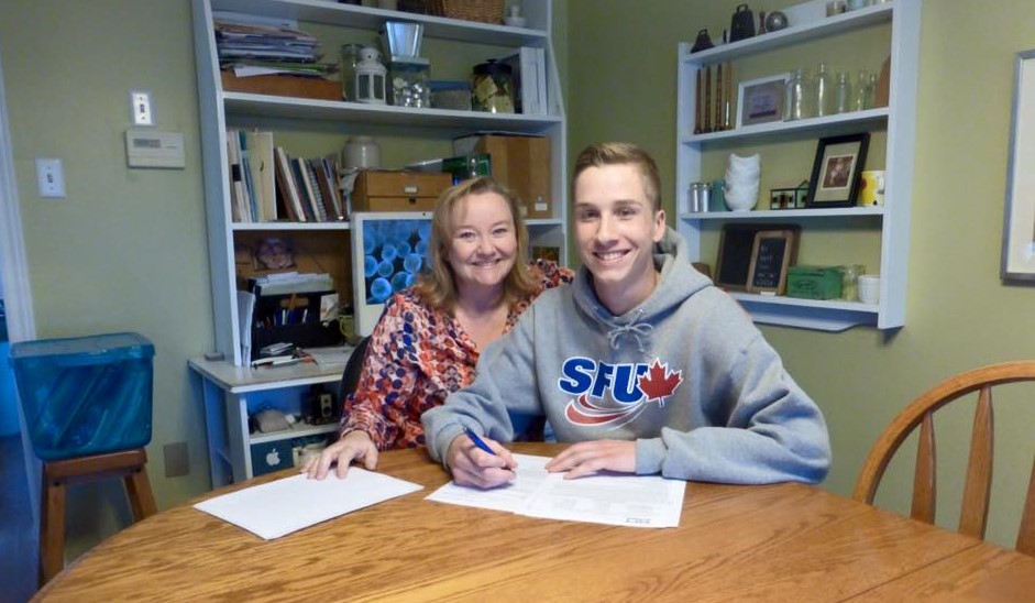 Middle Distance Runner Tommy Gallagher Heading West To SFU - Simon ...