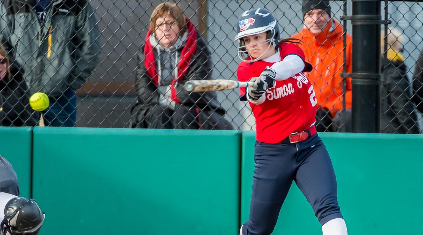 Victoria Saunders - 2018 - Softball - Simon Fraser University Athletics