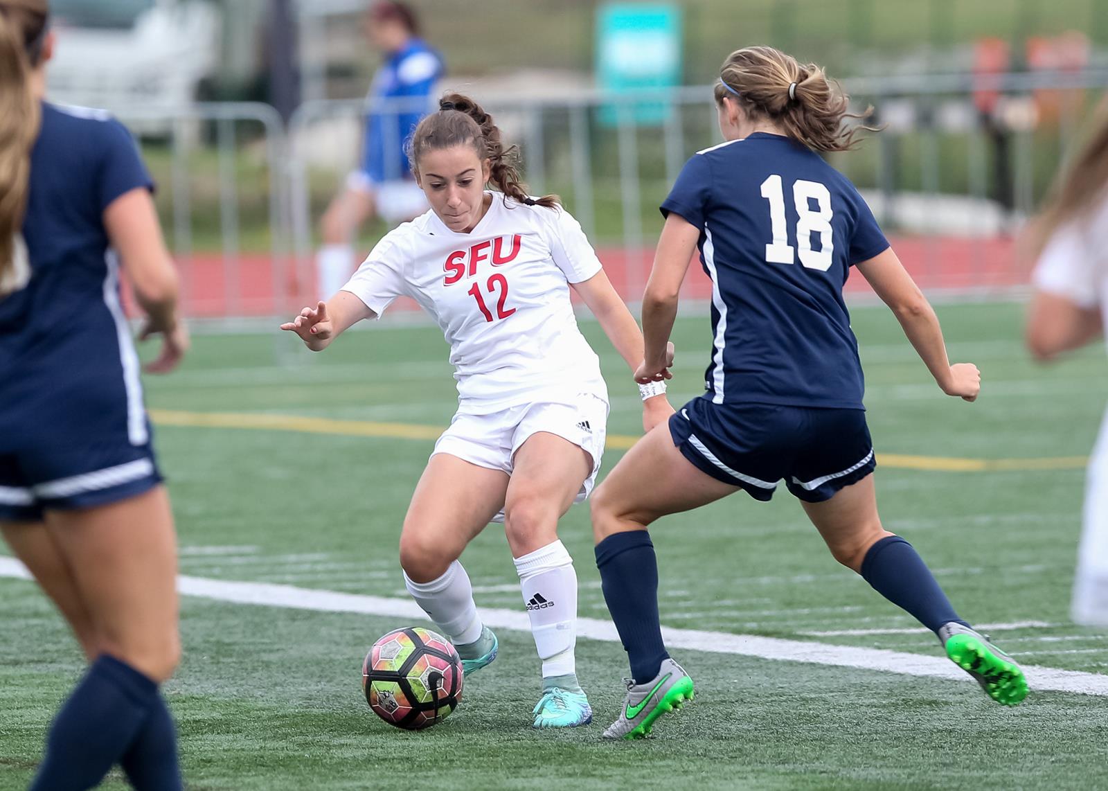 Emma Lobo - 2021 - Soccer - W - Simon Fraser University Athletics