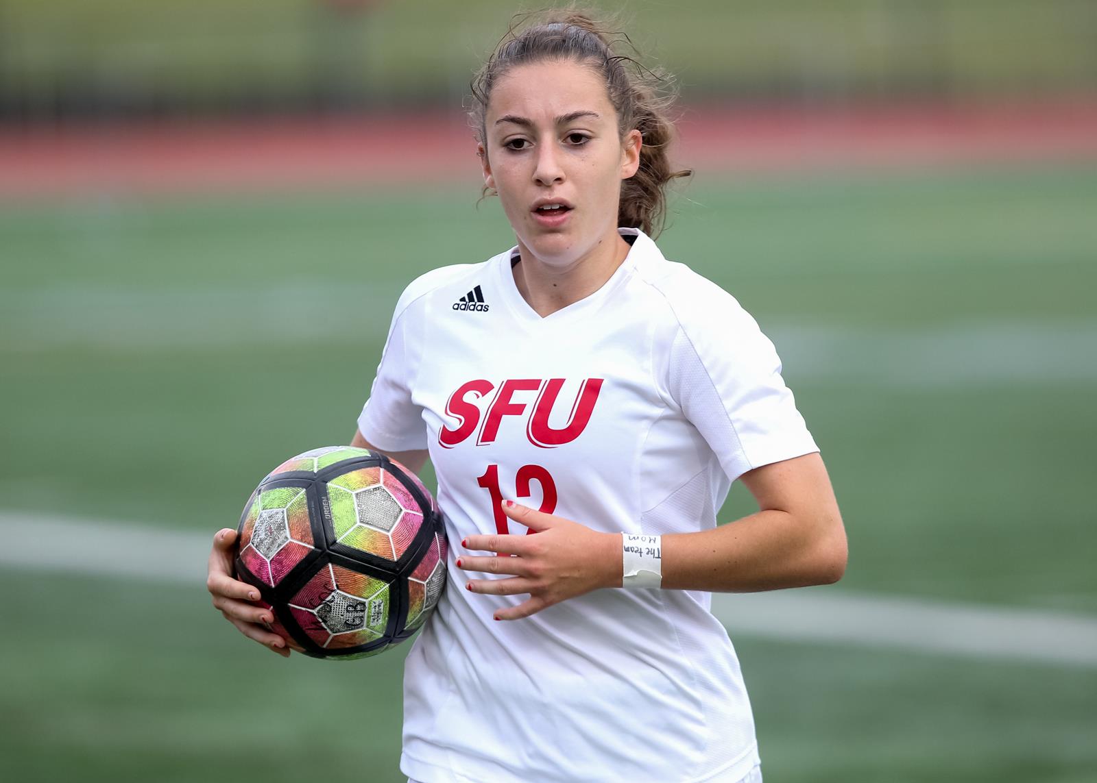 Emma Lobo - 2021 - Soccer - W - Simon Fraser University Athletics