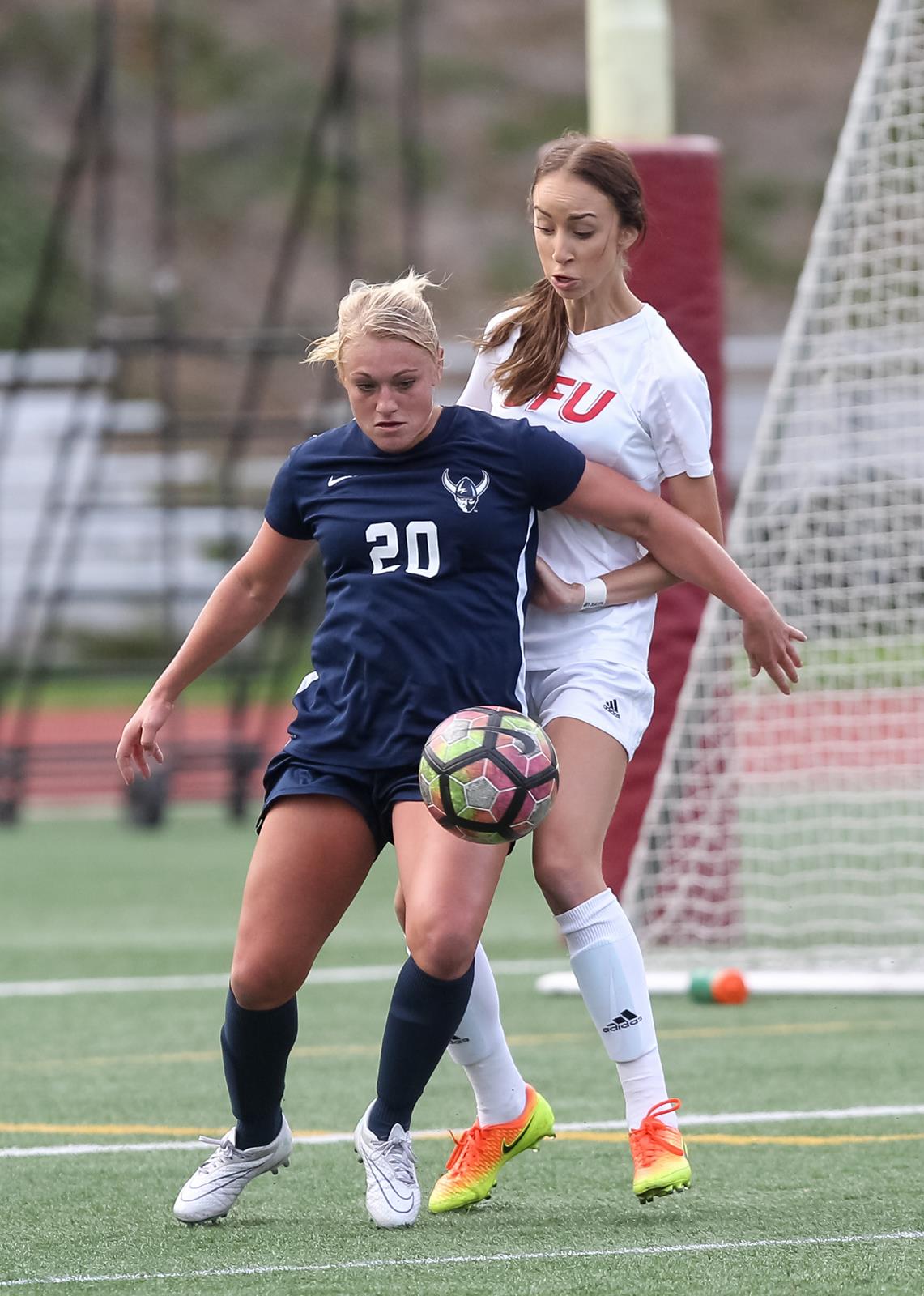 Carli Grosso - 2019 - Soccer - W - Simon Fraser University Athletics