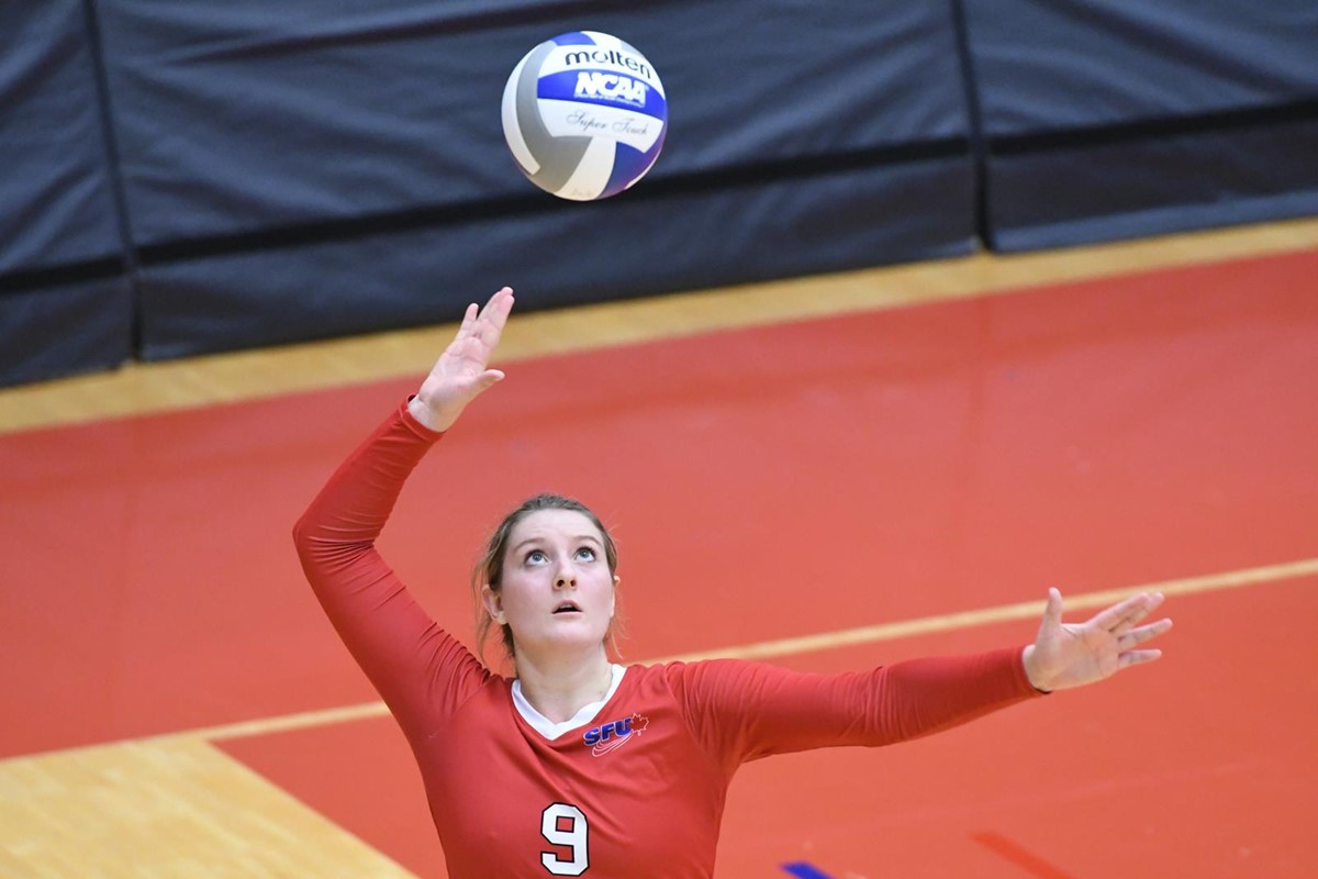 Christine Howlett - 2017 - Volleyball - Simon Fraser University Athletics