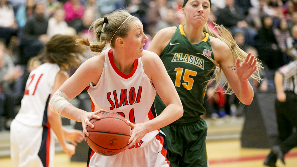 Meg Wilson - 2016-17 - Basketball - W - Simon Fraser University Athletics