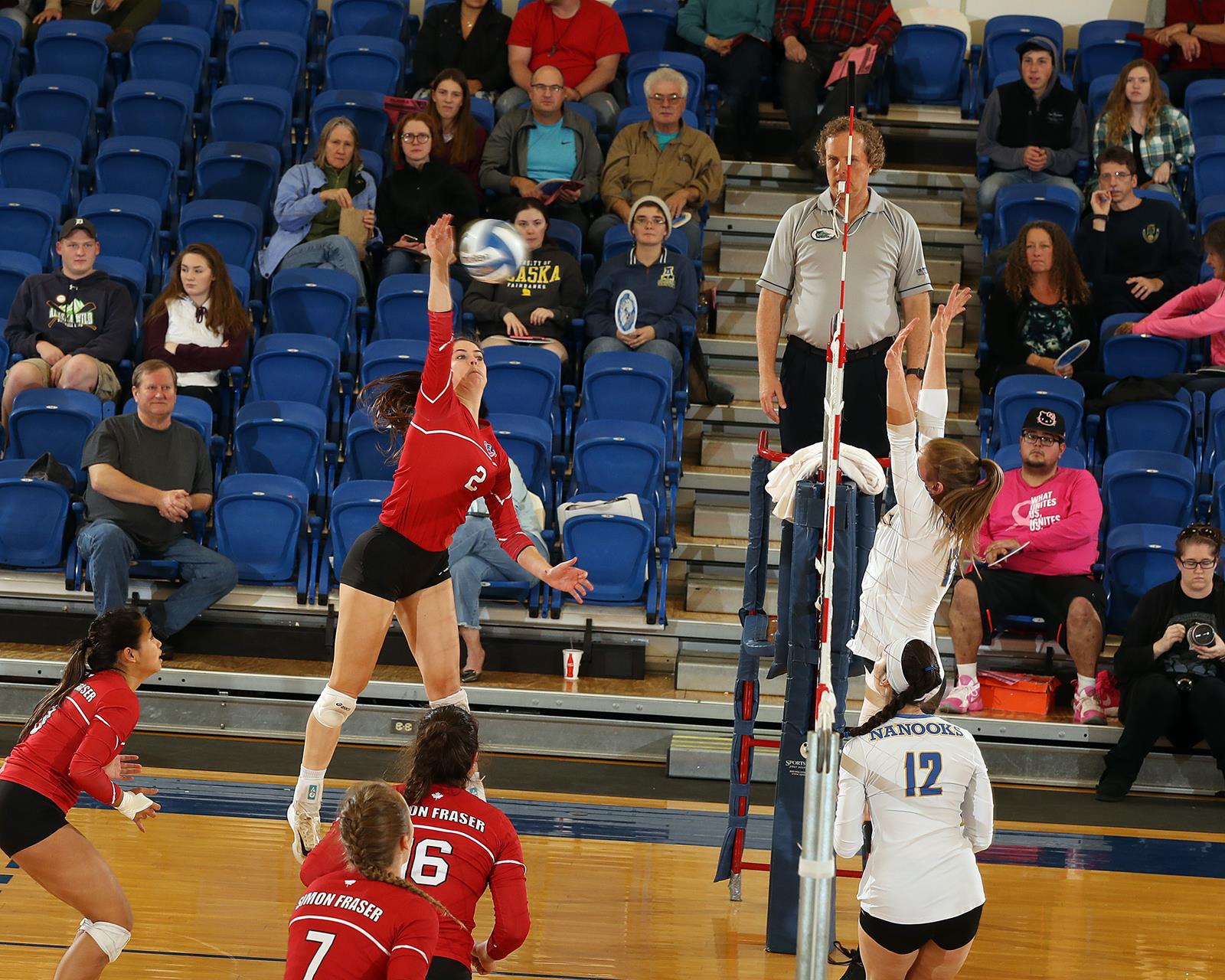 Kirsten Pinkney - 2019 - Volleyball - Simon Fraser University Athletics
