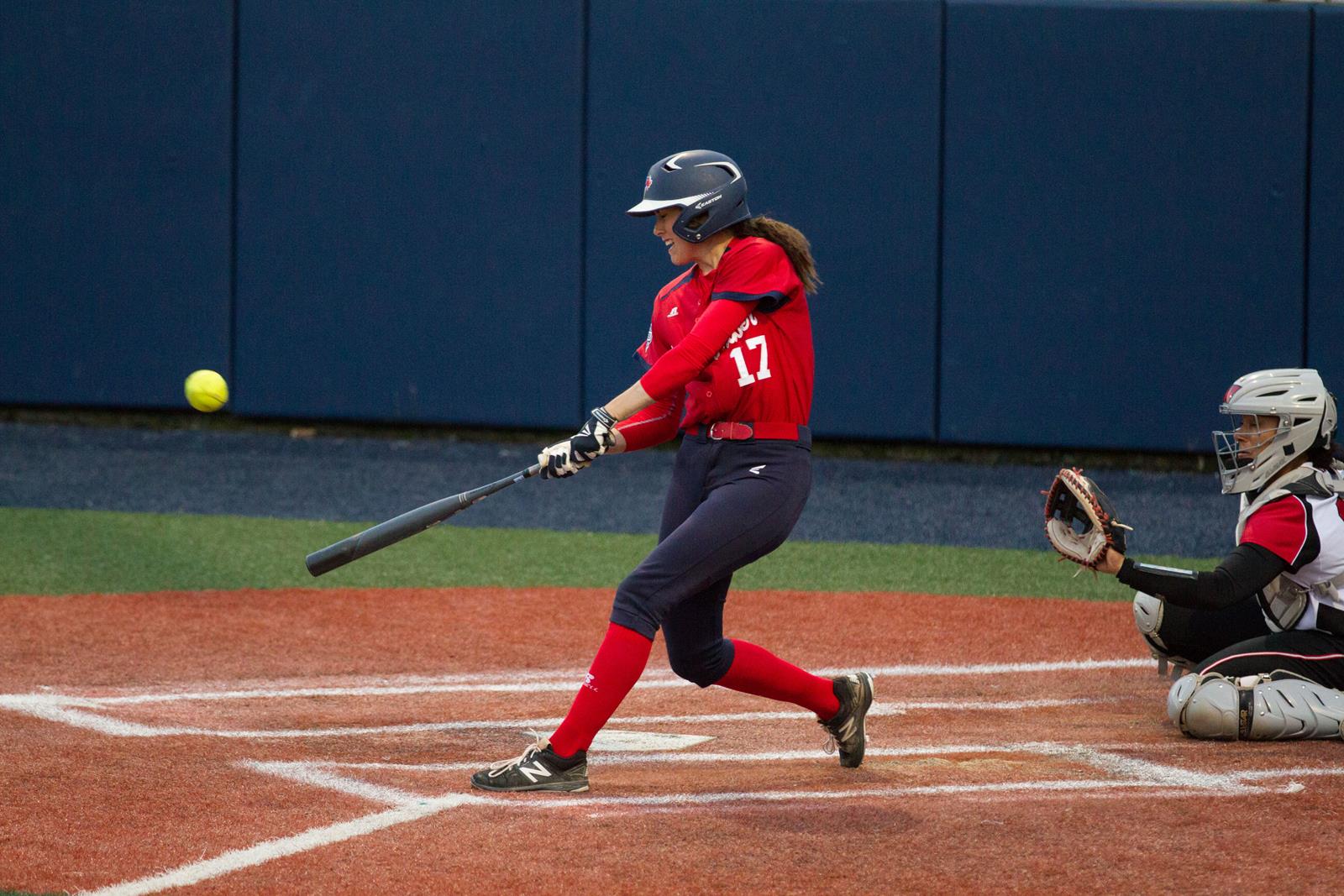 Chelsea Hotner - 2022 - Softball - Simon Fraser University Athletics