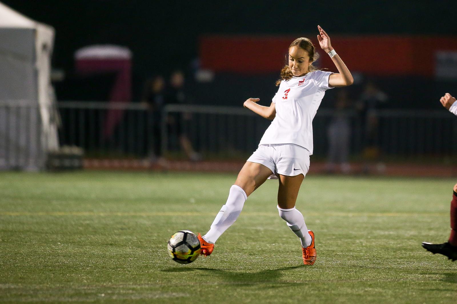 Carli Grosso - 2019 - Soccer - W - Simon Fraser University Athletics