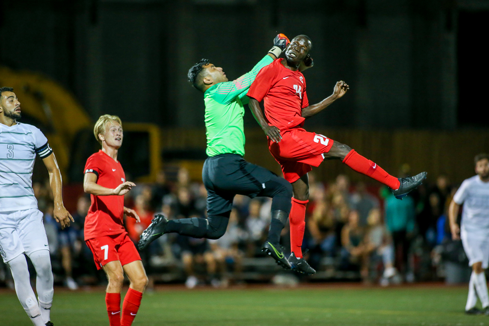William Raphael - 2019 - Soccer - M - Simon Fraser University Athletics