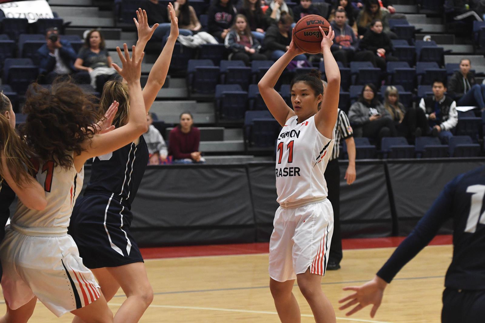 Justina Chan - 2019-20 - Basketball - W - Simon Fraser University Athletics