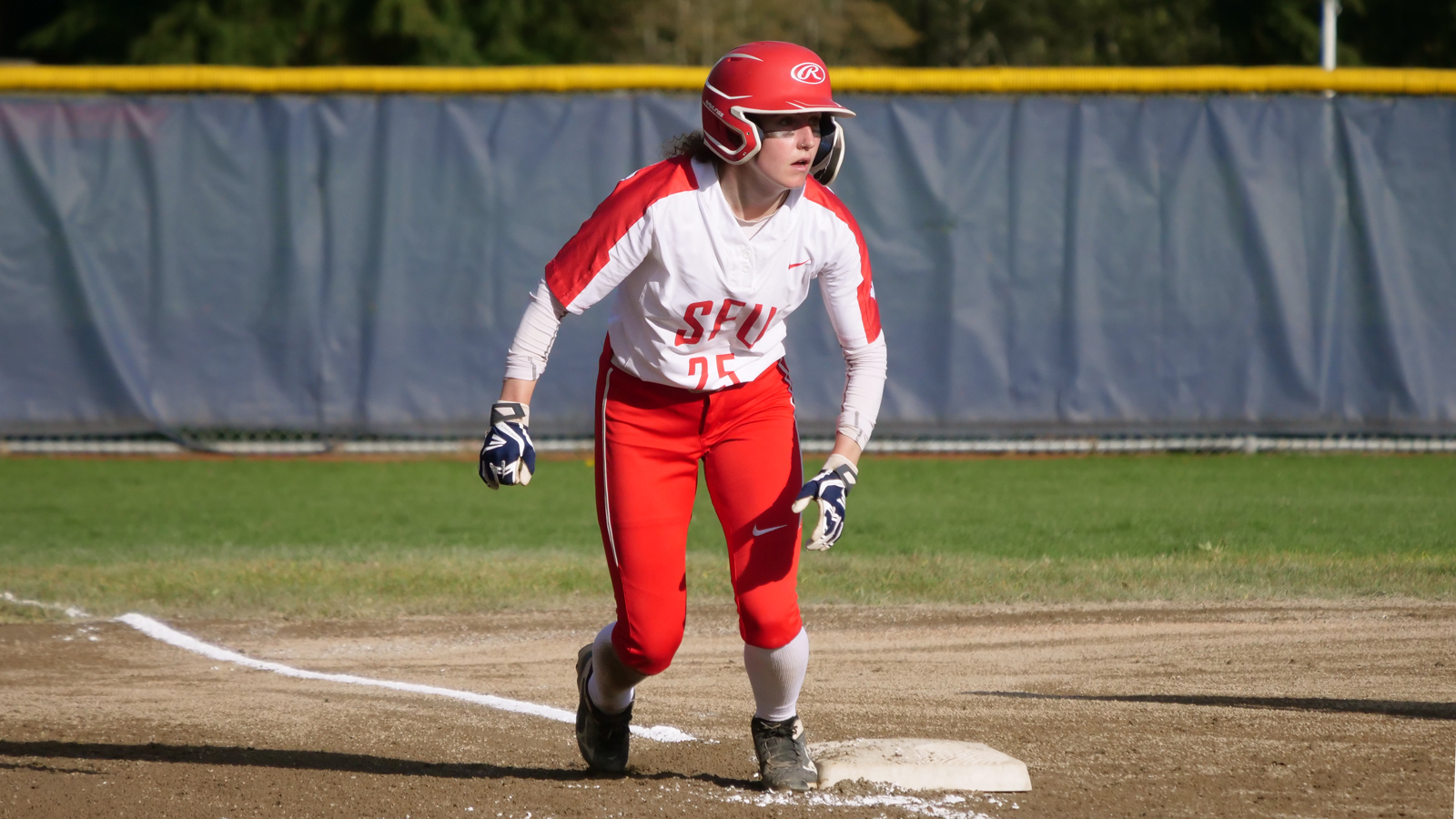 Hailey Gearey - 2019 - Softball - Simon Fraser University Athletics