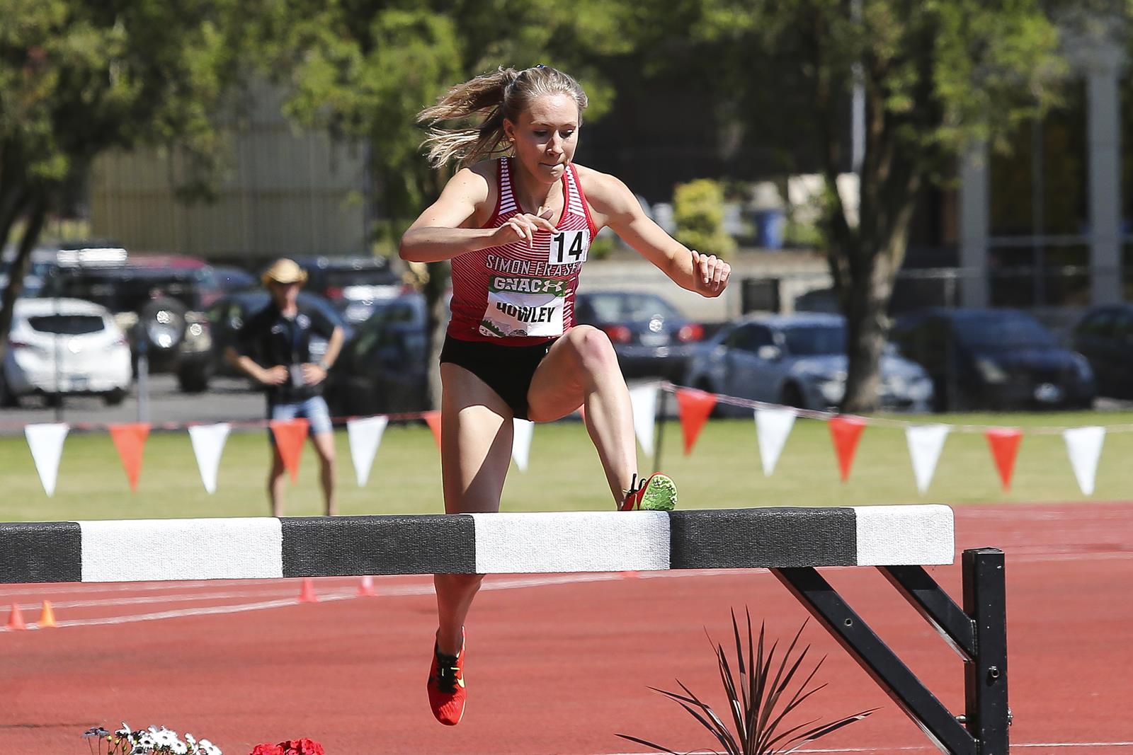Julia Howley - 2019 - Track and Field - Simon Fraser University Athletics