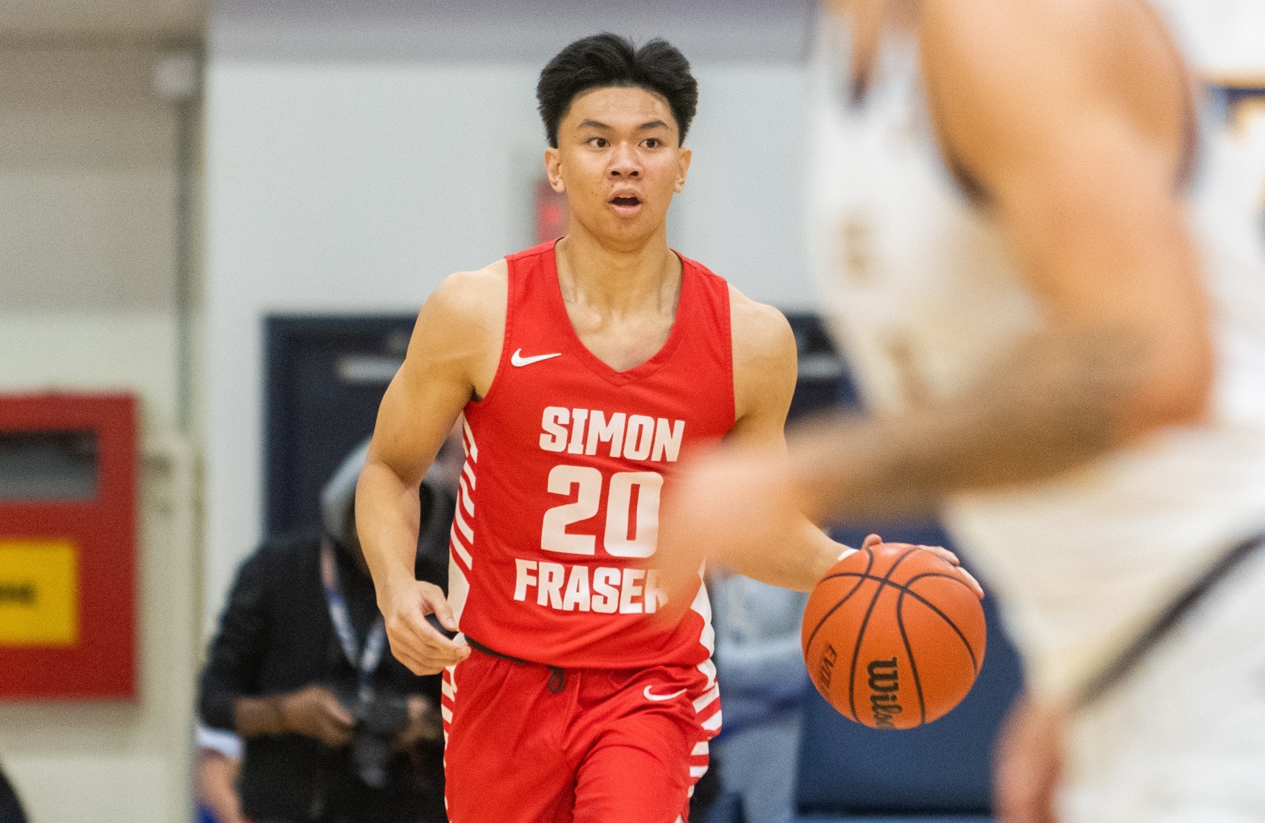 Elliot Dimaculangan - 2024-25 - Basketball - M - Simon Fraser ...