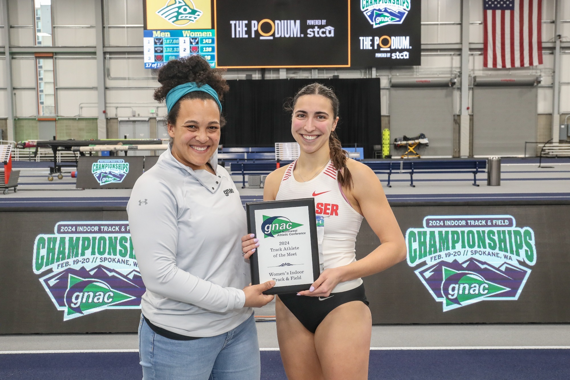 Marie-Éloïse Leclair Star of Show Once Again for Red Leafs - Simon ...