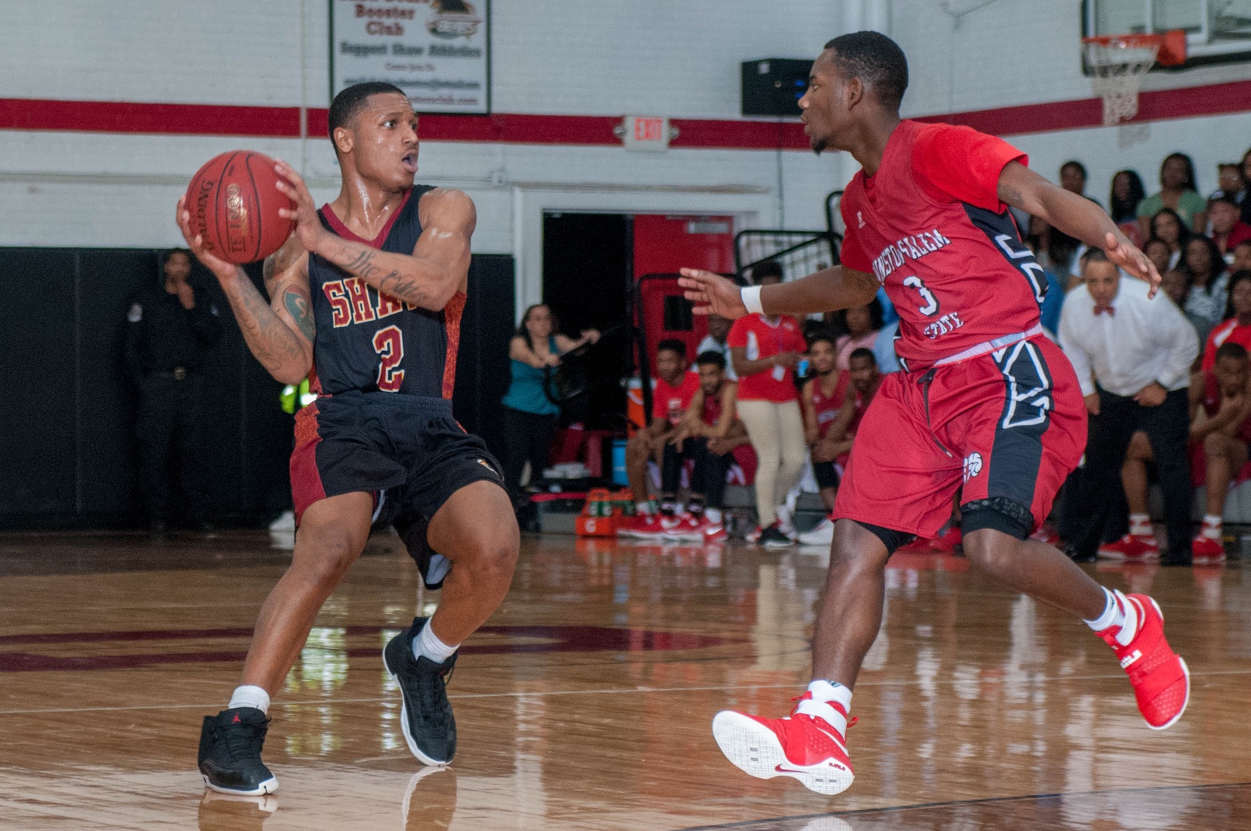 BEARS GRIND OUT WIN AT RIVAL SAINT AUGUSTINE'S, 54-48 - Shaw University