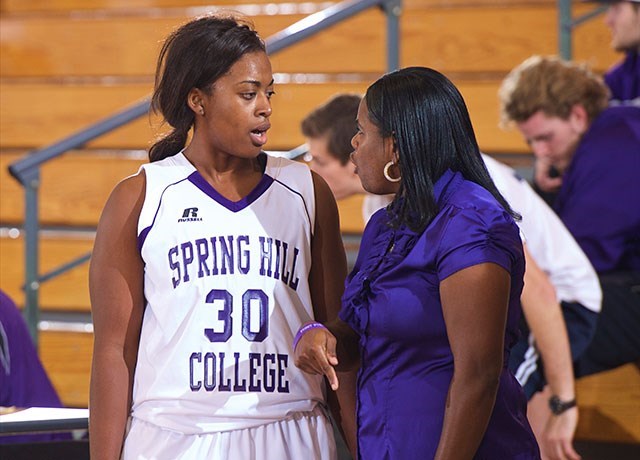 Brittney Davis - Women's Basketball - Spring Hill College Athletics
