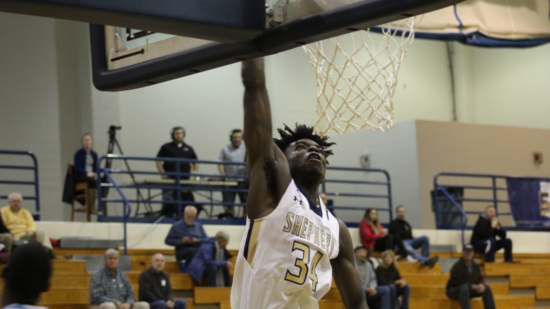 Winston Burgess - Men's Basketball - Shepherd University Athletics