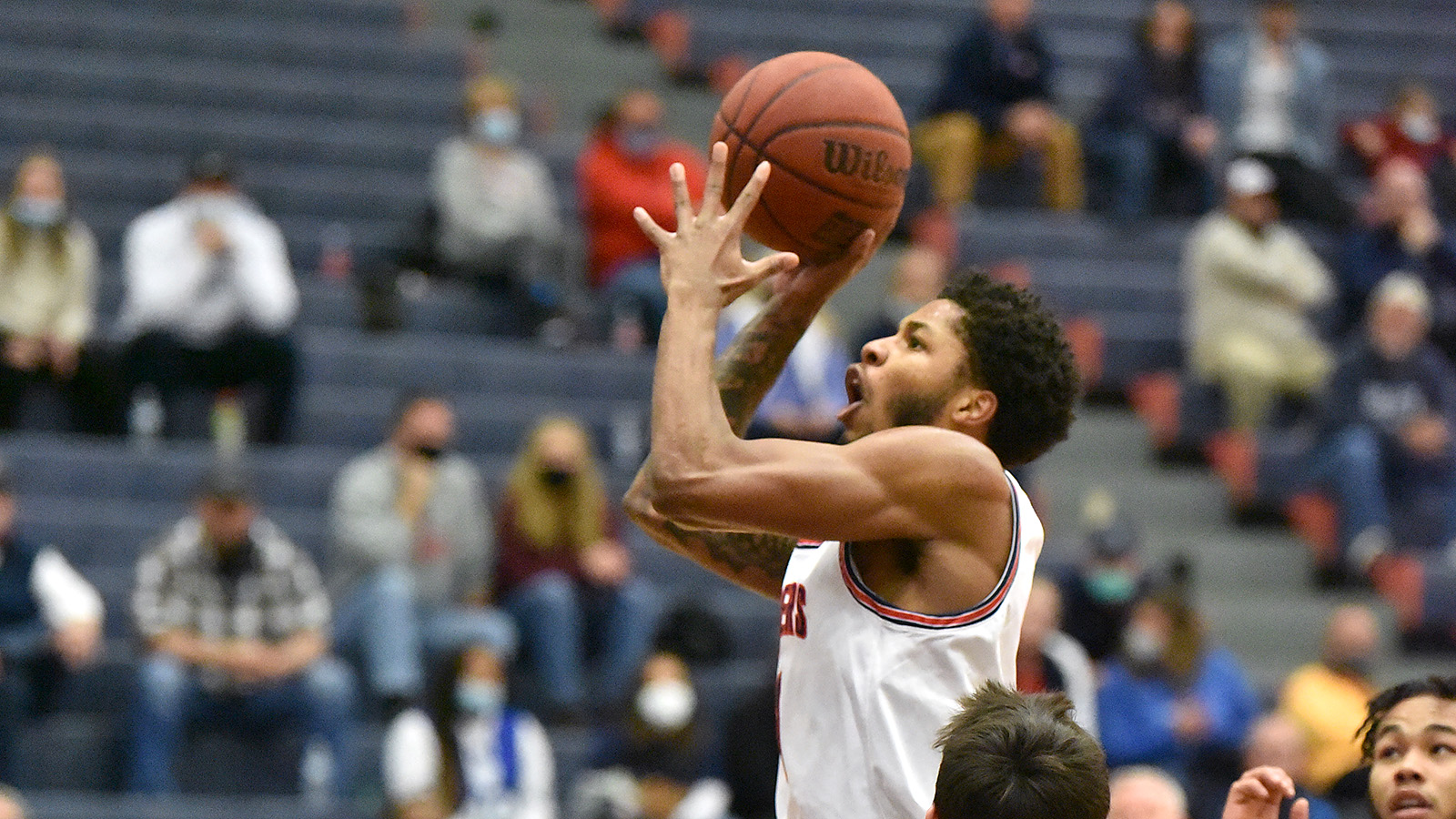 RECAP: Men’s Basketball uses strong start to get past Shepherd, 79-65 ...