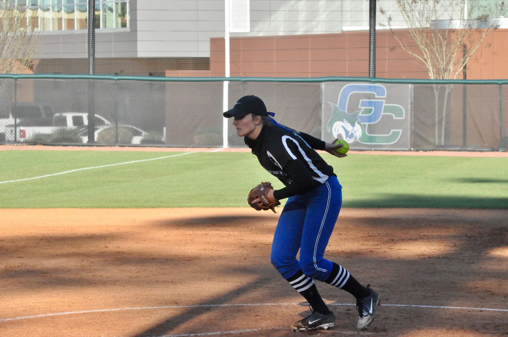 Lady Hawks top No. 22 UAH to open series - Shorter University Athletics