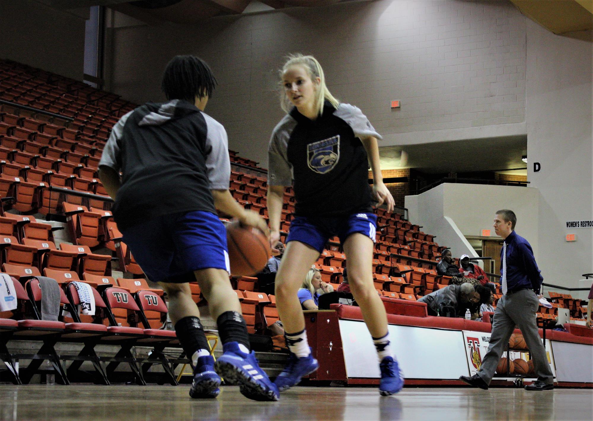 Trojans Surprise Hawks - Shorter University Athletics