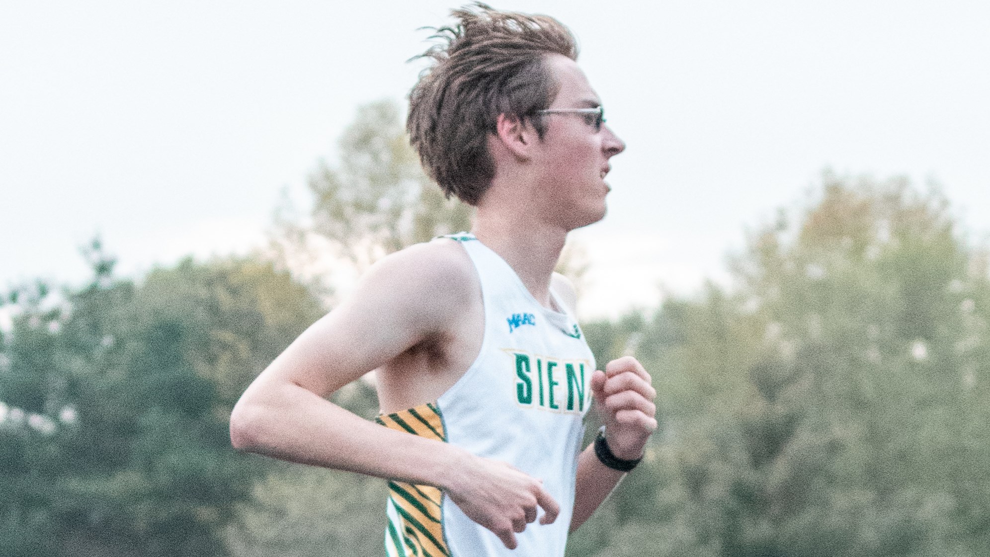 Men’s Indoor Track Runs Solid Times at Terrier Invite - Siena College ...