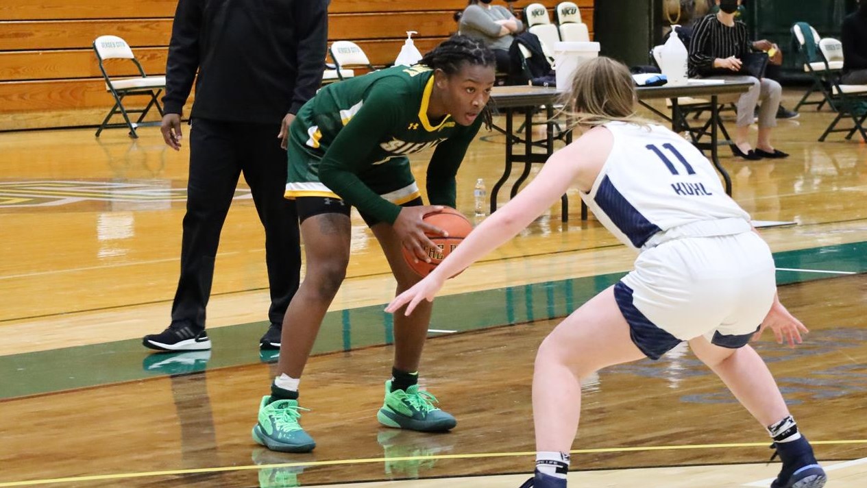 Amari Anthony - Women's Basketball - Siena College Athletics