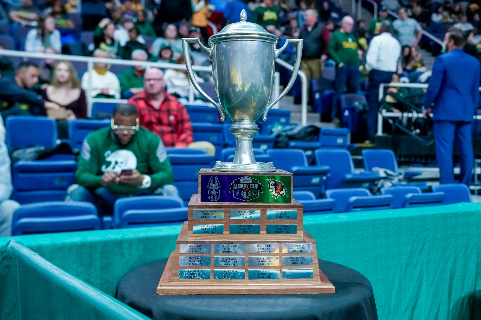 Saints Return Home to Host Br. Ed Coughlin Franciscan Cup - Siena ...